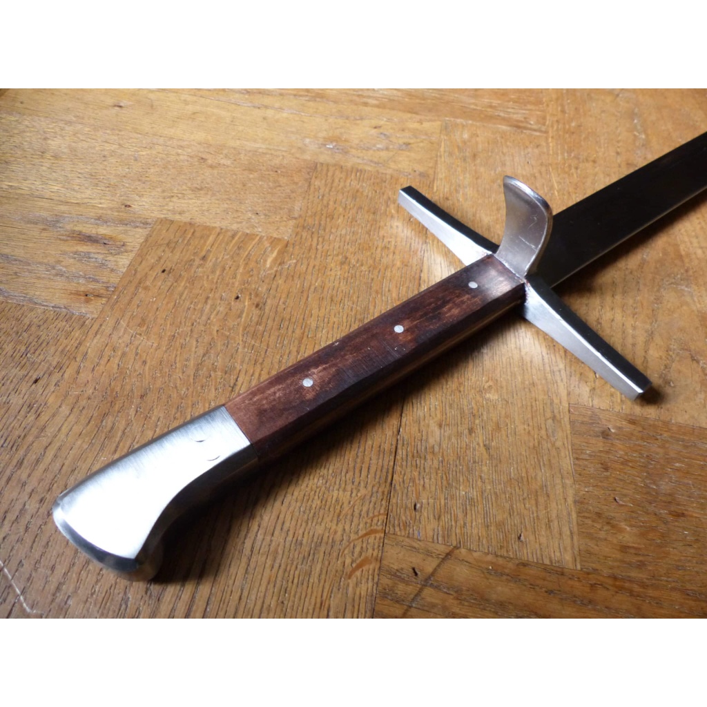 Langmessers / Sabers Archieven - Zwaard en Volk / HEMAworld